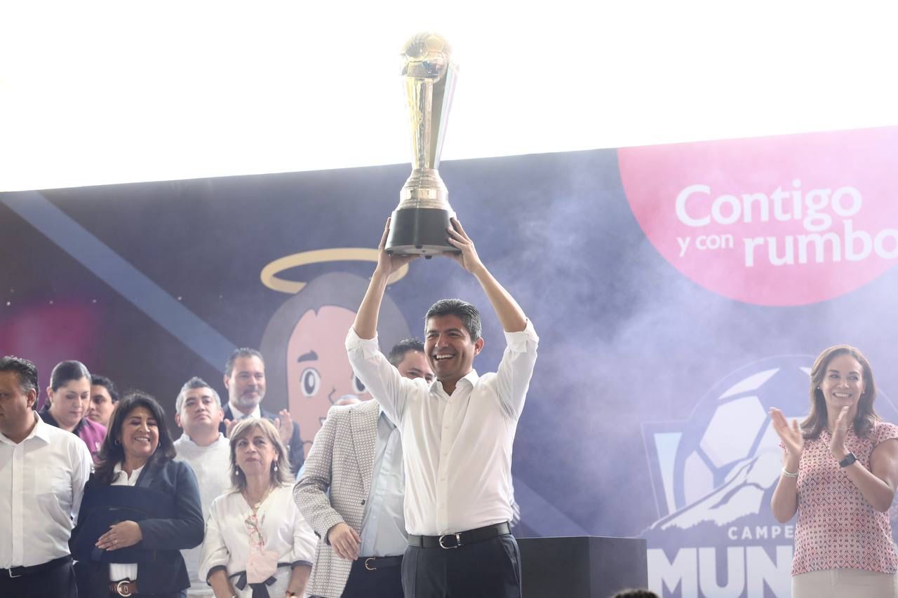 Trofeo del Campeonato Mundial de Fútbol 7 en Puebla comienza gira - En ...